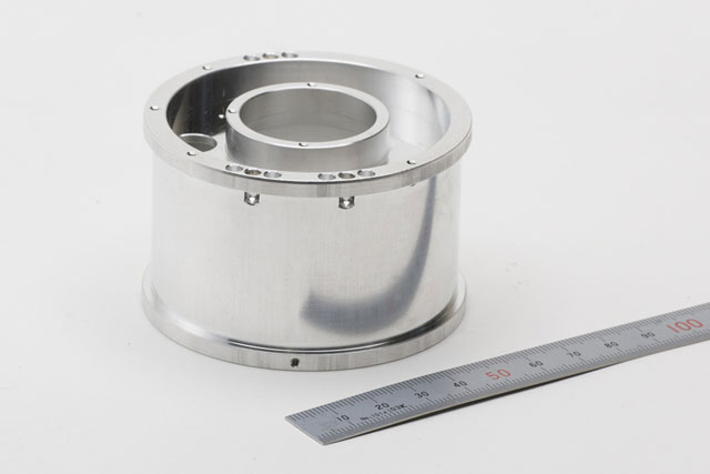 医療機器・通信機器・宇宙防衛関連・半導体関連などの精密部品、金属部品の切削・加工｜株式会社 サクラテック